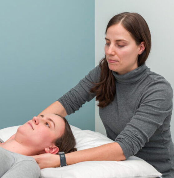 How to Find Relief from Radiating Neck Pain - MSK Centre